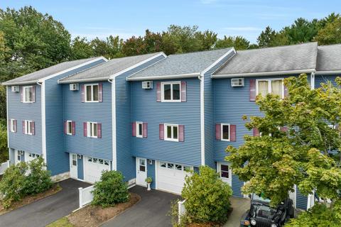 Condo/Townhouse Homes for Sale in Hampton NH