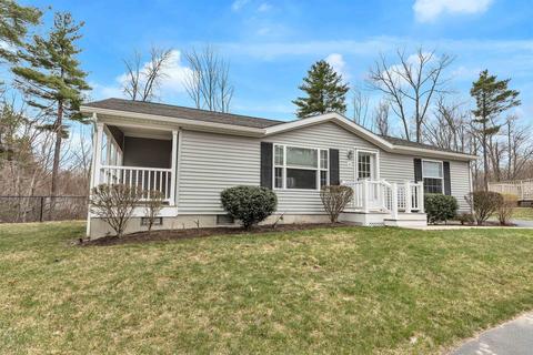 101 Sunset Way, Manchester, NH 03104 | 29 Photos | MLS #4949478 - Movoto