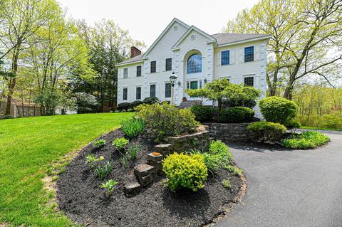 55 Academy Ave, Atkinson, NH 03811 - Movoto.com