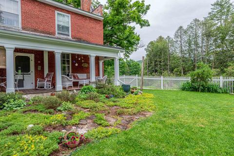 1 North St, Middletown Springs, VT 05757 | 40 Photos - Movoto