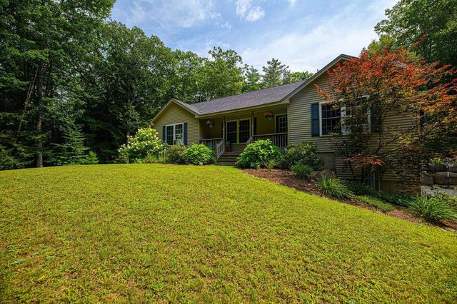 987 Deering Center Rd, Weare, NH 03281 | 28 Photos - Movoto