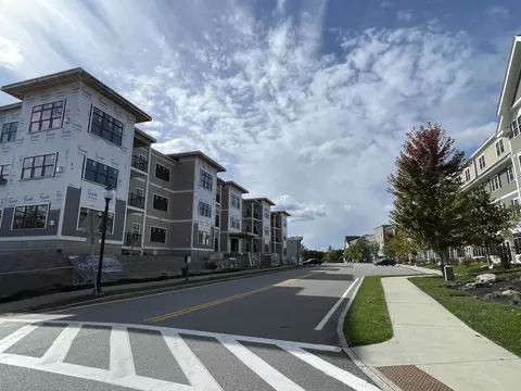 Dover, NH Condos & Townhouses For Sale - Movoto