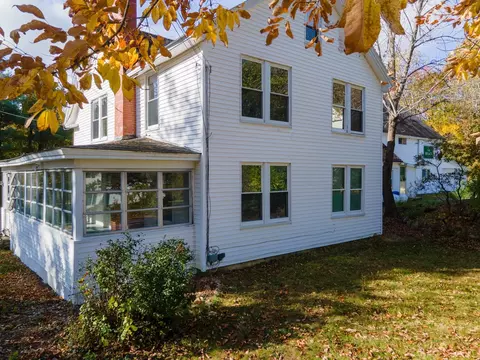 6 Leonard Ave, Hooksett, NH 03106 | 35 Photos - Movoto