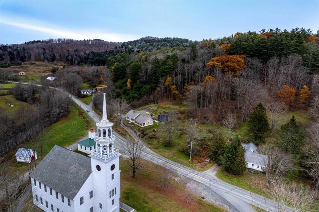 242 Justin Morrill Hwy, Strafford, VT 05072 | 6 Photos - Movoto