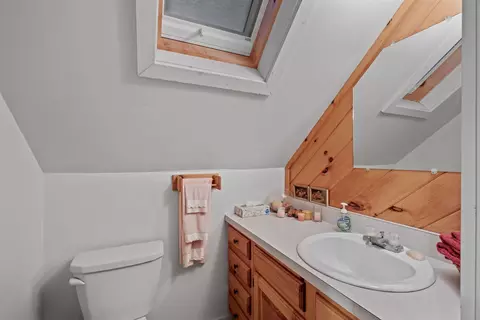 328 Crescent Lake Rd, Unity, NH 03603 | 38 Photos - Movoto