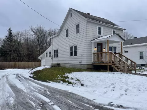 152 Adams St, Rutland, VT 05701 - Movoto