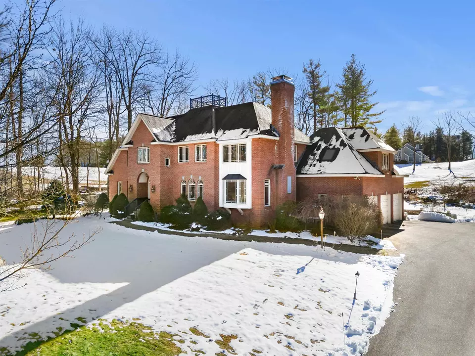 1 12 Lamb Rd, Nashua, NH 03062 | 38 Photos - Movoto