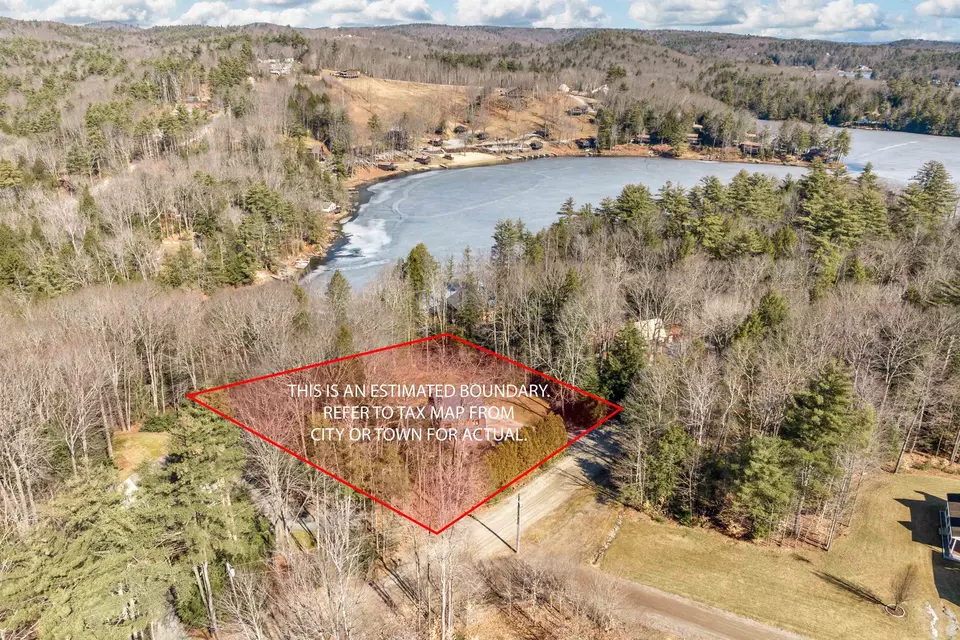 41 Winter Rd, Weare, NH 03281 | 40 Photos - Movoto