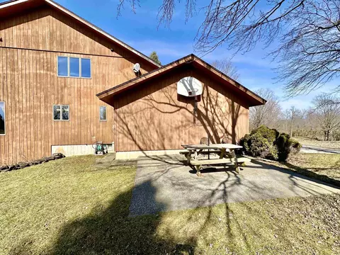 2206 Highgate Rd, Swanton, VT 05488 | 40 Photos - Movoto