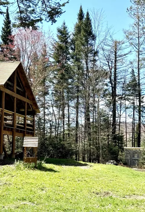 1447 Lost Nation Rd, Northumberland, NH 03582 | 37 Photos - Movoto