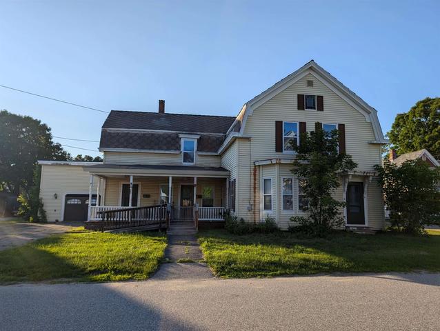 9 Pine St, Woodsville, NH 03785 | 20 Photos - Movoto