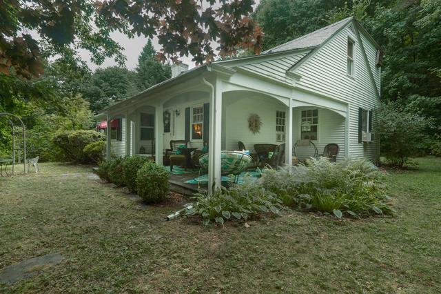 28 Dell Rd, Springfield, VT 05156 | 38 Photos - Movoto