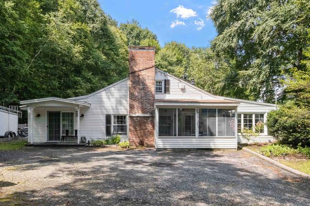 77 Straw Rd, Manchester, NH 03102 | 28 Photos - Movoto