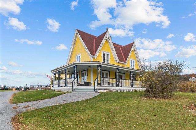 7808 Vermont 22a, Addison, VT 05491 | 49 Photos - Movoto