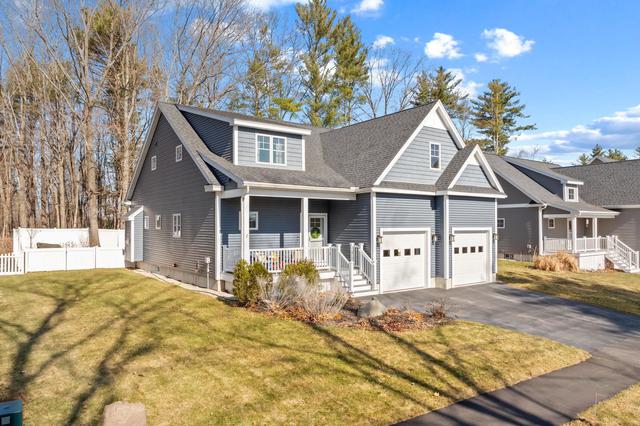 12 Red Barn Dr, Dover, NH 03820 | MLS# 5037488 | 47 Photos - Movoto