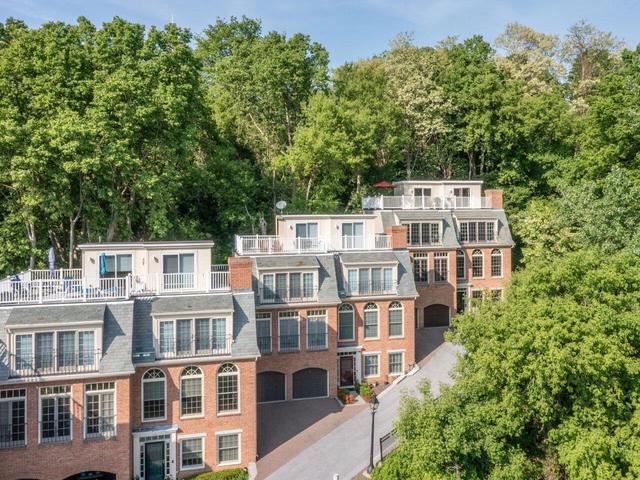 Burlington, VT Condos & Townhouses For Sale - Movoto