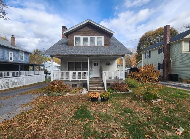37 Maple Ave, Claremont, NH 03743 | MLS# 5069281 | 16 Photos - Movoto