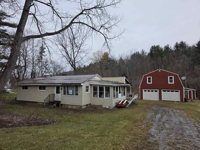 1488 Morgan St, Bennington, VT 05201 | MLS# 5075687 | 13 Photos - Movoto