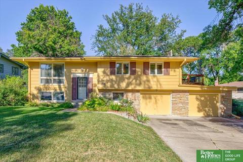 2669 N 96 Dr, Omaha, NE 68134 | 31 Photos | MLS #22221105 - Movoto
