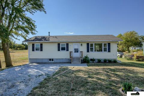 9645 Panama Rd, Hickman, NE 68372 | 20 Photos | MLS #22223921 - Movoto