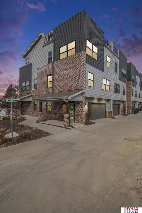 2,163 Omaha Homes For Sale & Omaha, NE Real Estate - Movoto