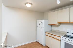 4420 Reka Dr # 4420, Anchorage, AK 99508 | 7 Photos | MLS #22-11818 ...