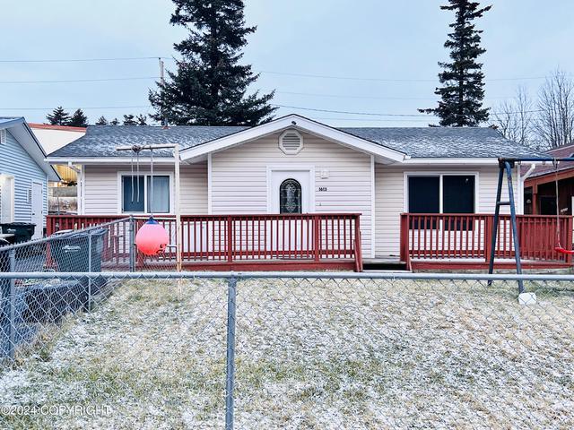 1613 Simeonoff, Kodiak, AK 99615 | 49 Photos - Movoto
