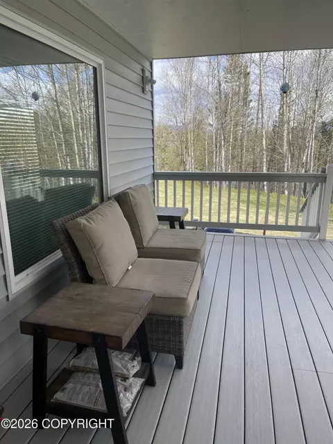 12102 Fence Line Dr, Palmer, AK 99645 | MLS# 26-5937 | 10 Photos - Movoto