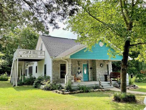 89 Spring St, Melbourne, AR 72556 | 50 Photos | MLS #22035680 - Movoto