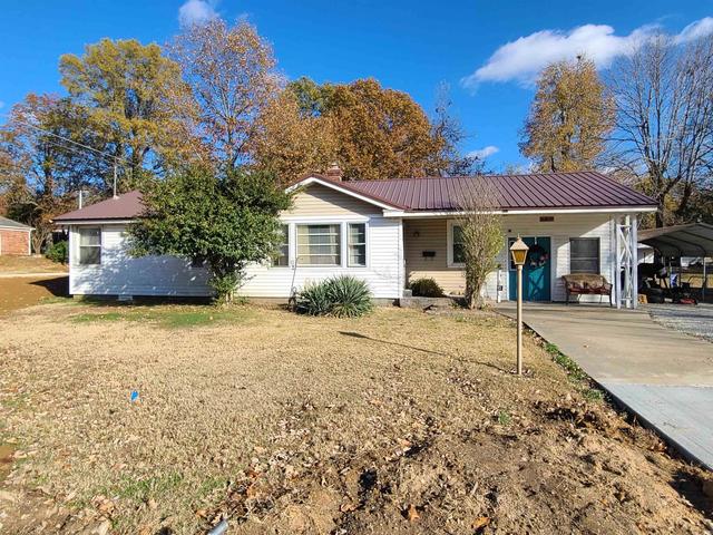 685 N Scurlock St, Piggott, AR 72454 | 48 Photos - Movoto