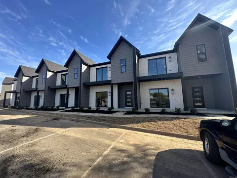 Maumelle, AR Real Estate & Homes For Sale - Movoto