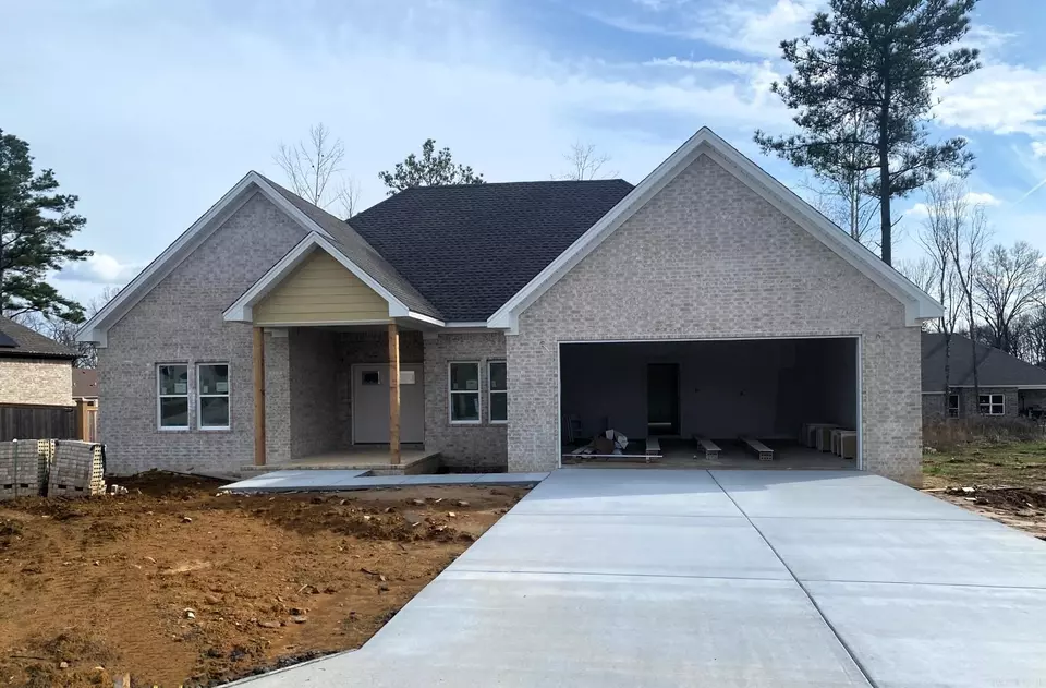102 Michelle Dr, Beebe, AR 72012 | 16 Photos - Movoto
