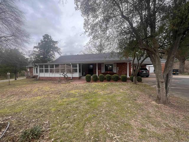 1606 N 3rd St, Dardanelle, AR 72834 | 42 Photos - Movoto