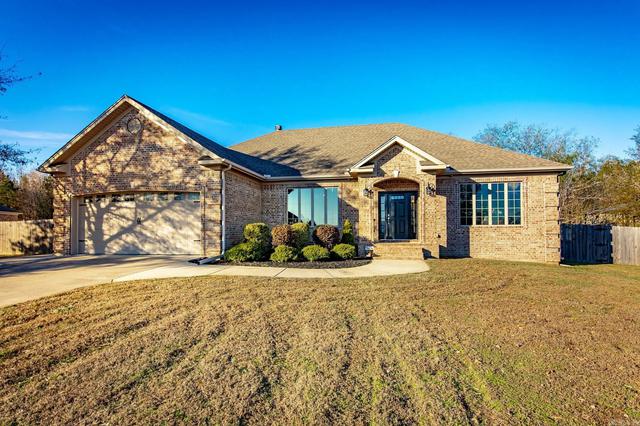 114 Bud Ford Cv, Cabot, AR 72023 | 48 Photos - Movoto