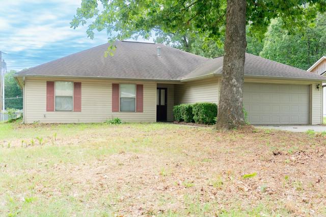 612 Michael Dr, Redfield, AR 72132 | MLS# 26024734 | 24 Photos - Movoto