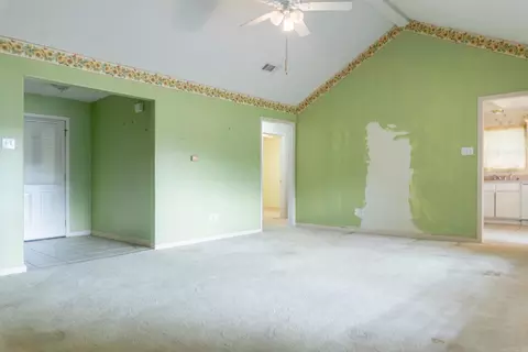 612 Michael Dr, Redfield, AR 72132 | MLS# 26024734 | 24 Photos - Movoto