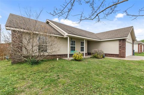 601 Persimmon St, Gravette, AR 72736 | 27 Photos | MLS #1216033 - Movoto