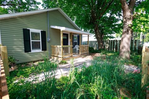 412 Charles Ave, Springdale, AR 72764 | 17 Photos | MLS #1218479 - Movoto