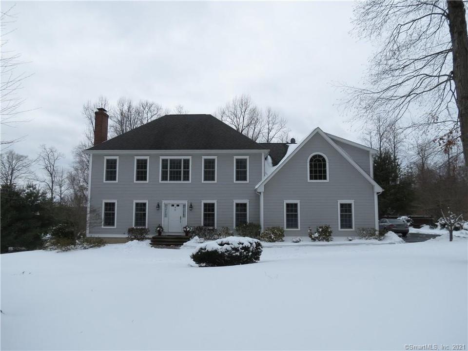 6 Flannery Row, East Hampton, CT 06424 | 1 photo | MLS #170370114 - Movoto