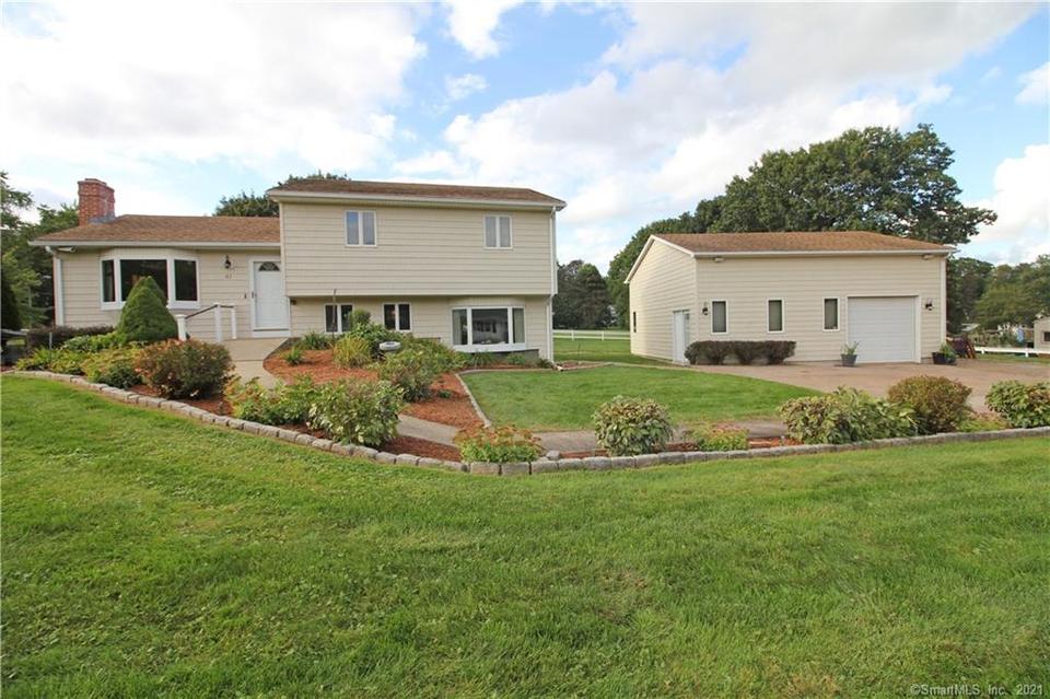 83 Bryan Dr, Manchester, CT 06042 | 1 photo | MLS #170439469 - Movoto