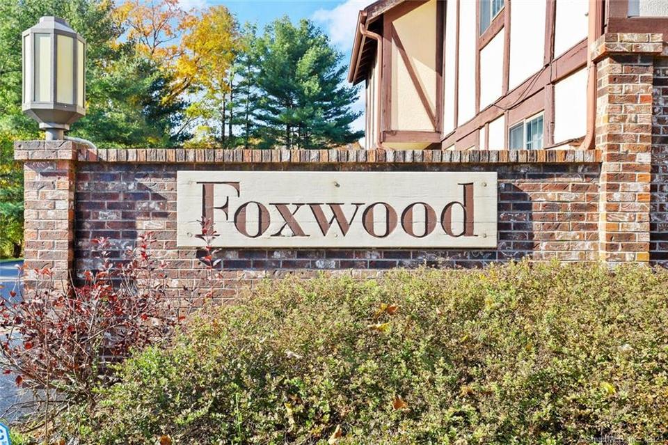 239 Foxwood Ln #239, Milford, CT 06461 - Movoto
