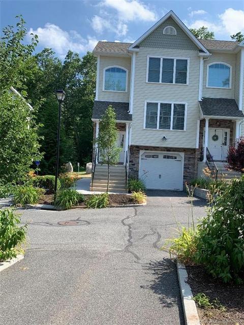16 Brookfield Condos for Sale - Brookfield CT Townhouses - Movoto