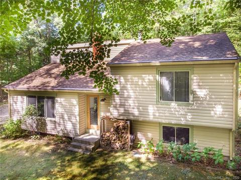 62 Hampden Rd, Stafford Springs, CT 06076 | 1 photo | MLS #170521684 ...