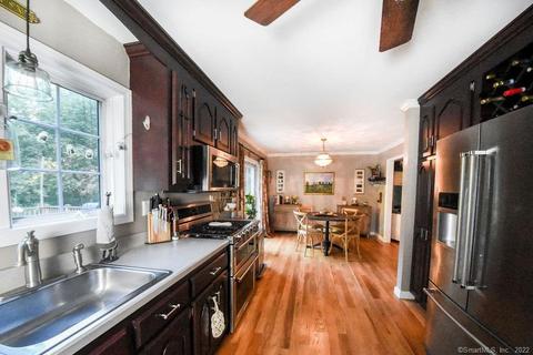 391 Cabin Rd, Colchester, CT 06415 | 36 Photos - Movoto