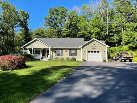 15 Spicer Hill Rd, Ledyard, CT 06339 | 25 Photos | MLS #170524082 - Movoto