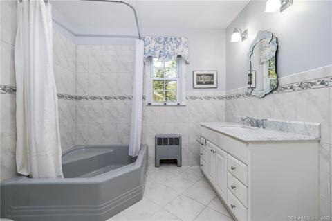65 Fox Ridge Rd, Stamford, CT 06903 - Movoto