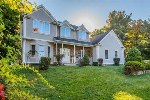 83 Robin St, Bristol, CT 06010 | 39 Photos | MLS #170529692 - Movoto