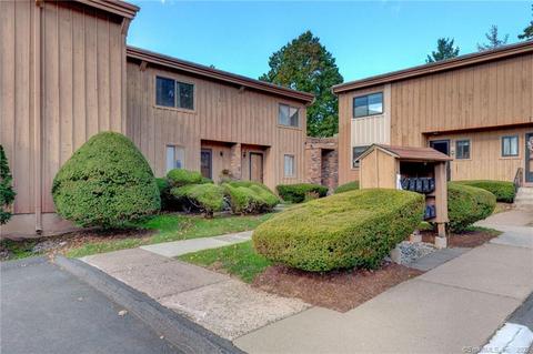 67 Webster Ct #67, Newington, CT 06111 | 35 Photos - Movoto