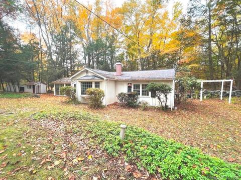 35 New Bridge Rd, New Milford, CT 06776 | 18 Photos | MLS #170531101 ...