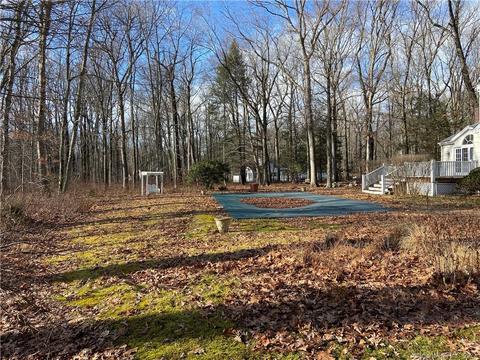104 Bald Hill Rd, New Canaan, CT 06840 | 19 Photos | MLS #170542588 ...